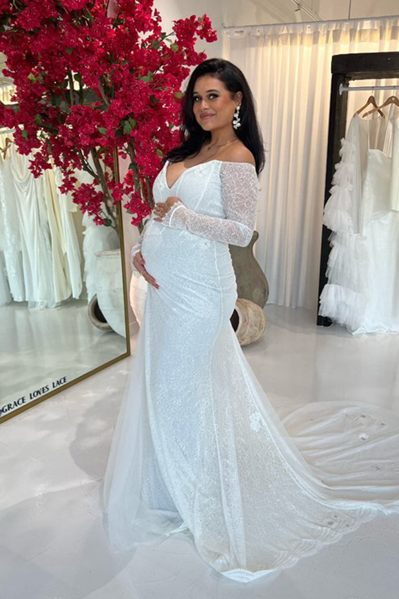 Grace Bride con el vestido Gigi – Grace Loves Lace US