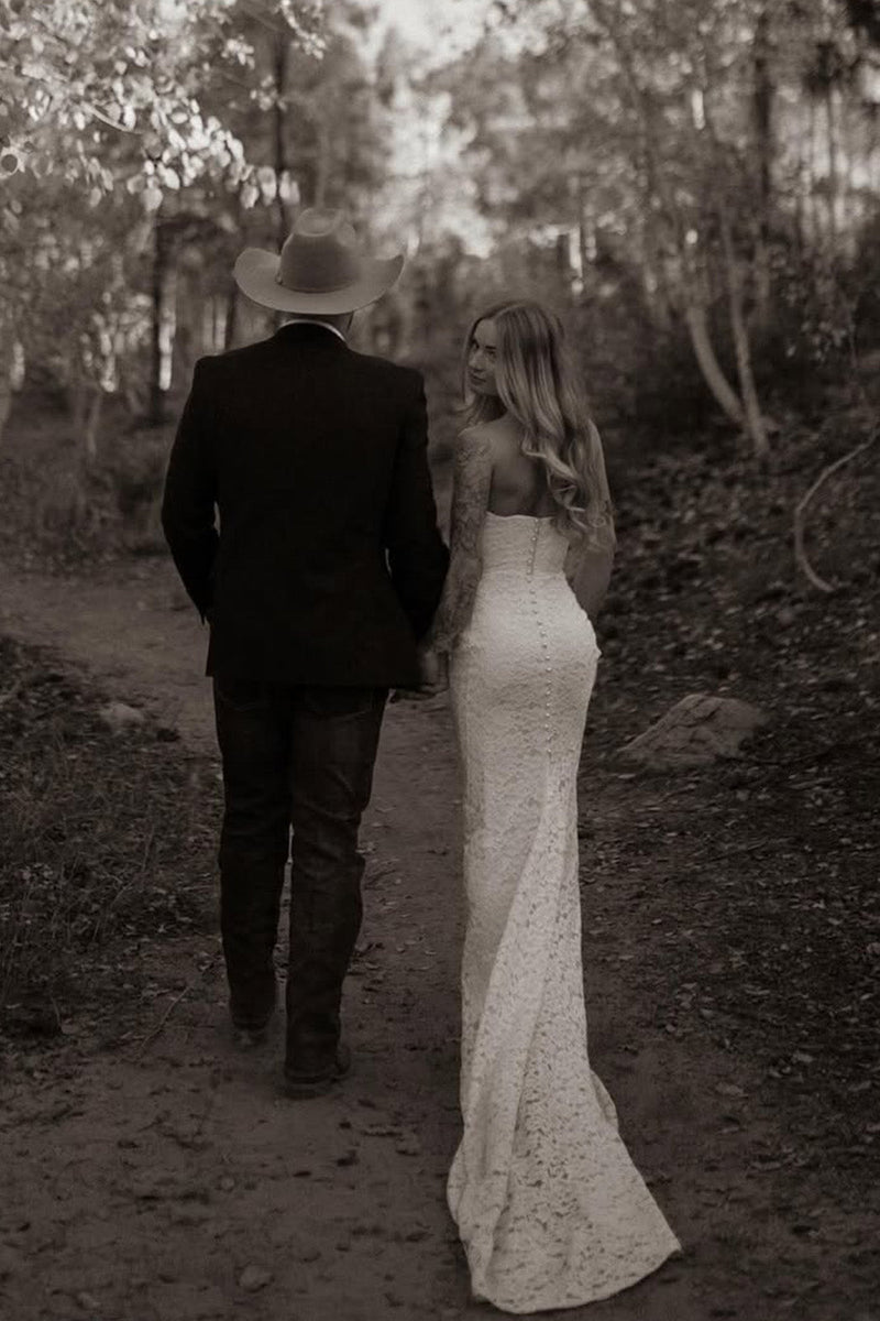 Grace Bride Lindsay in the Joy Gown – Grace Loves Lace US
