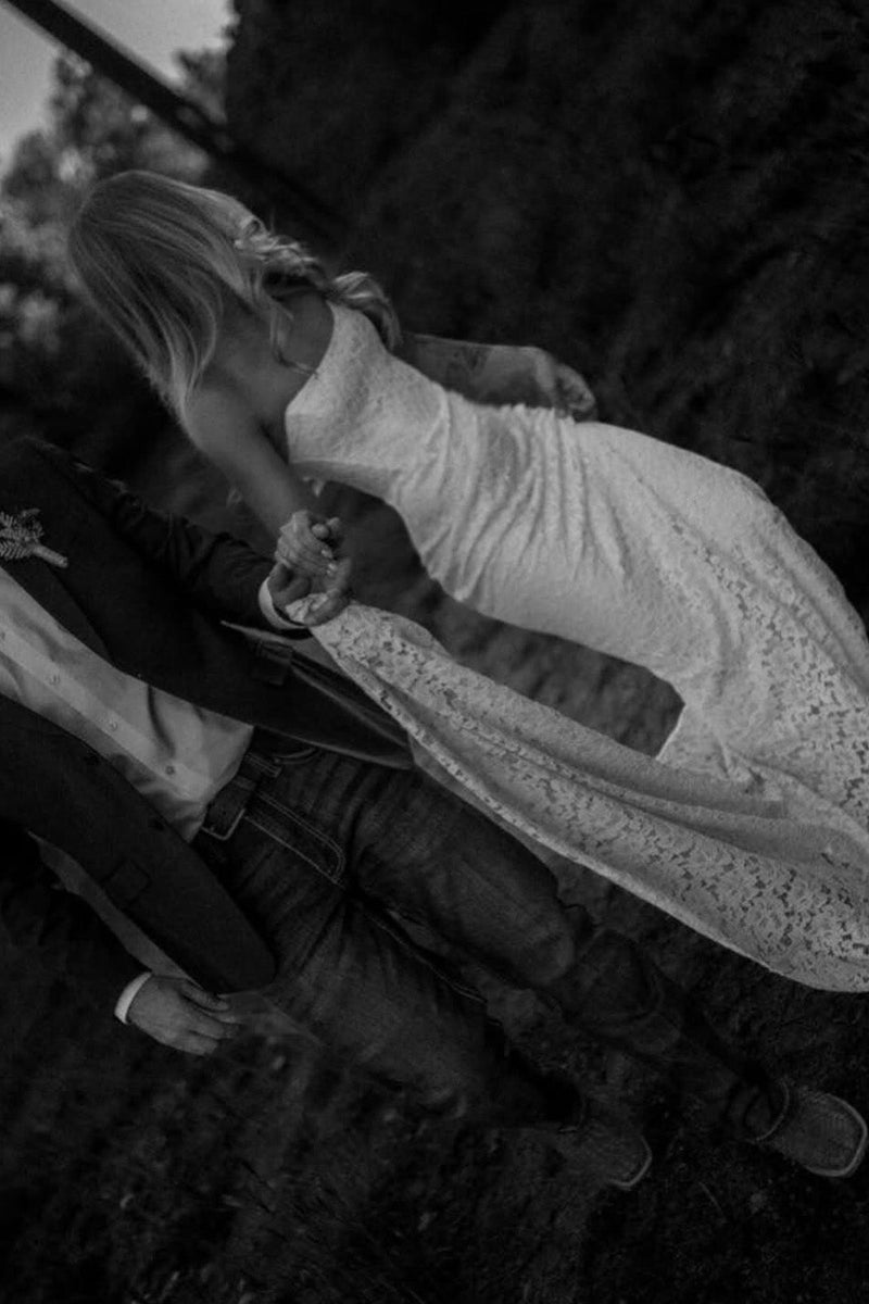 Grace Bride Lindsay in the Joy Gown – Grace Loves Lace US