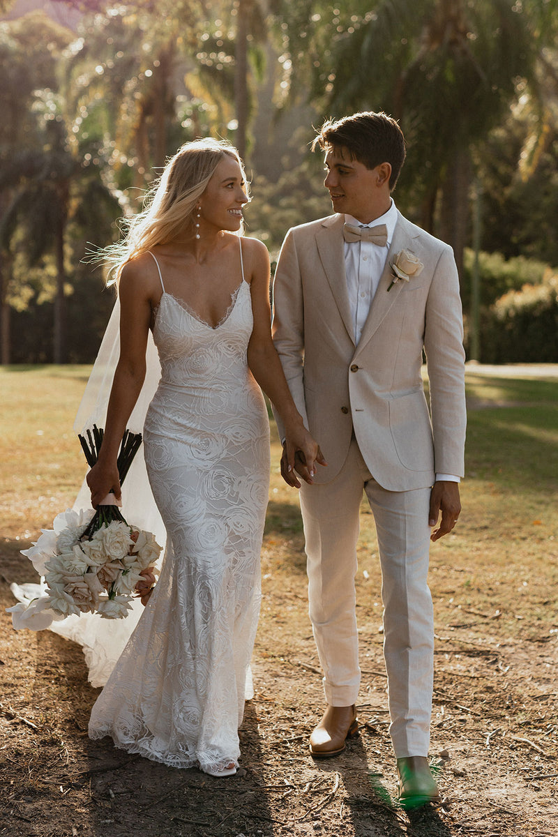 GRACE Bride Megan in the Clo Gown – Grace Loves Lace US