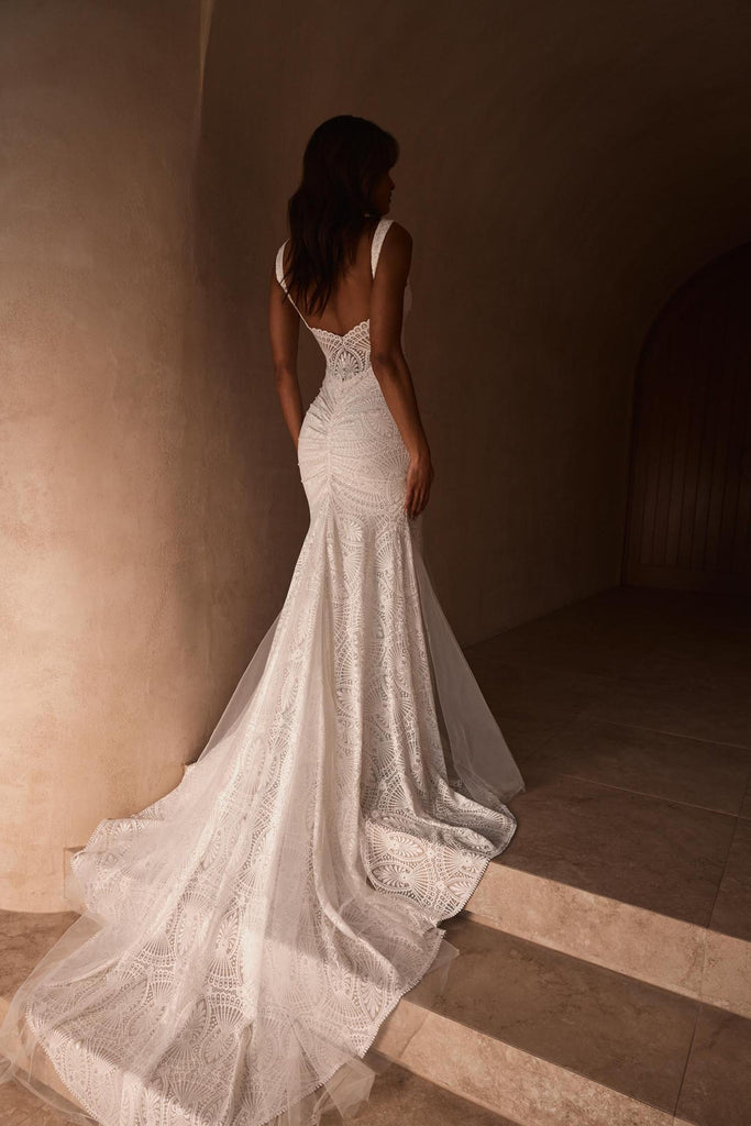 Sienna in Lace | Fit and Flare Gown – Grace Loves Lace US