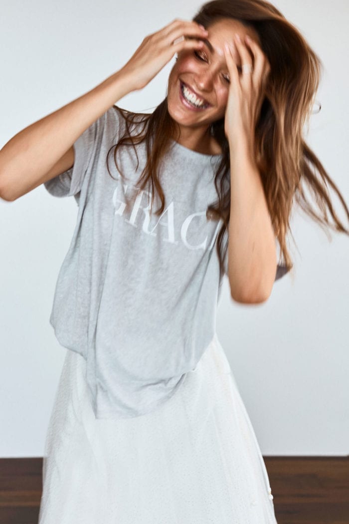 The Perfect Grace Everyday Tee in Grey – Grace Loves Lace US